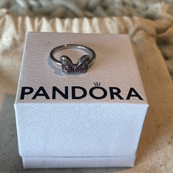 Pandora | Jewelry | Pandora Minnie Mouse Bow Ring Sz 6 | Poshmark